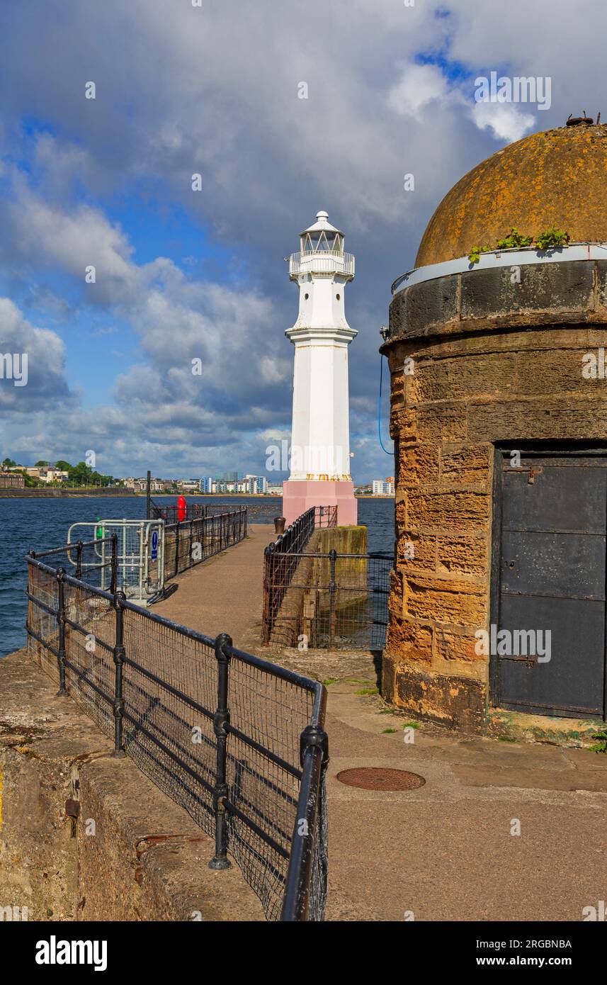 Newhaven Lighthouse, Edinburgh, Scotland, United Kingdom Stock Photo ...