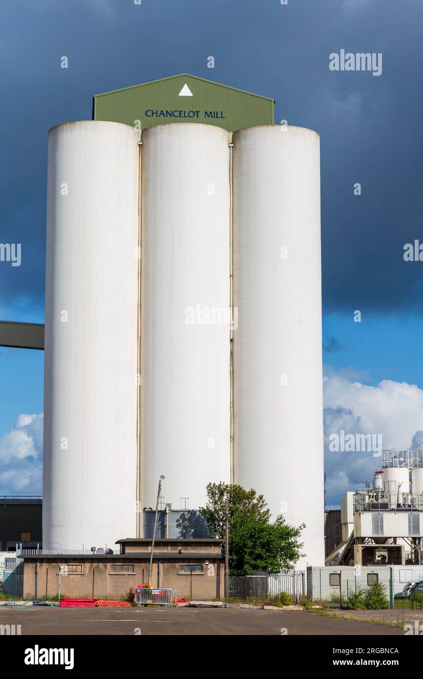 Adm milling hi-res stock photography and images - Alamy
