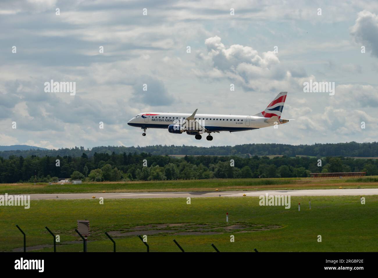 Zurich, Switzerland, July 13, 2023 G-LCAH British Airways Embraer E190 ...