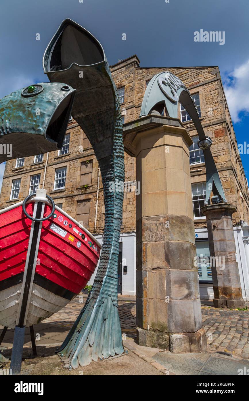 Arch on Dock Place, Leith, Edinburgh, Scotland, United Kingdom Stock ...