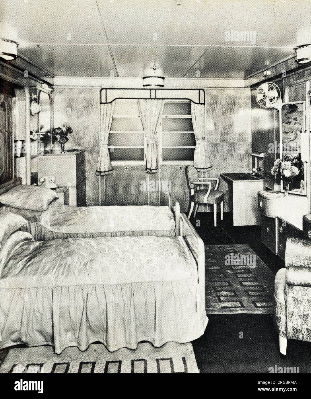 RMS Caronia, Stateroom, January 1949 Stock Photo - Alamy