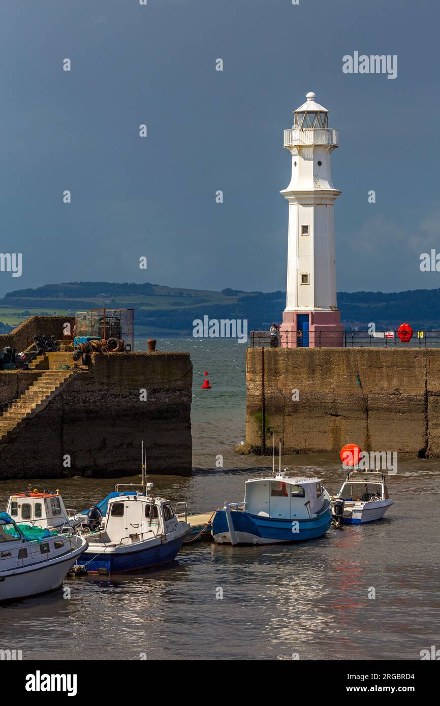 Newhaven Lighthouse, Edinburgh, Scotland, United Kingdom Stock Photo ...