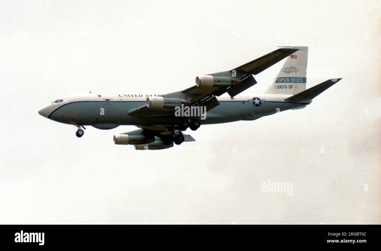 Oc 135w hi-res stock photography and images - Alamy