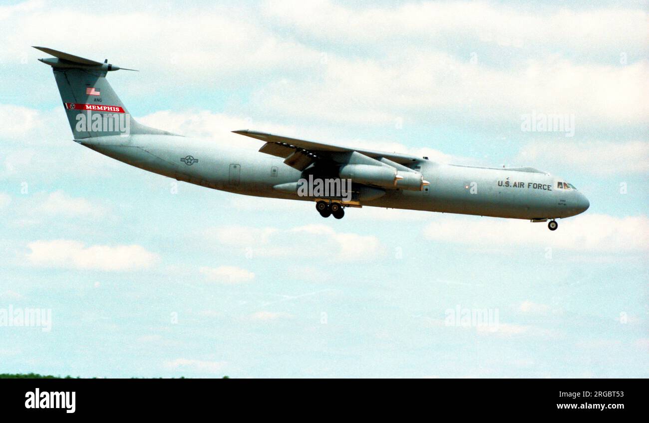 United States Air Force - Lockheed C-141B Starlifter 63-8080 (MSN 300 ...
