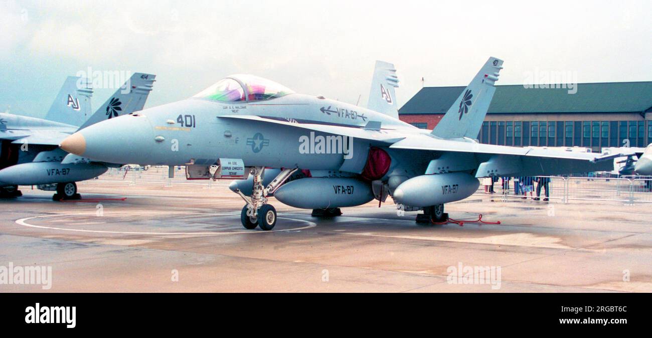 United States Navy - McDonnell Douglas F/A-18C Hornet 164675 (msn 648 ...