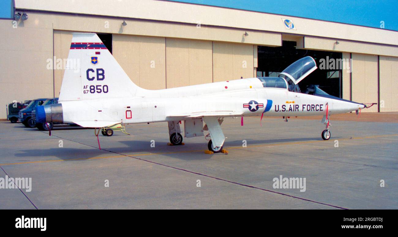 67 14850 hi-res stock photography and images - Alamy