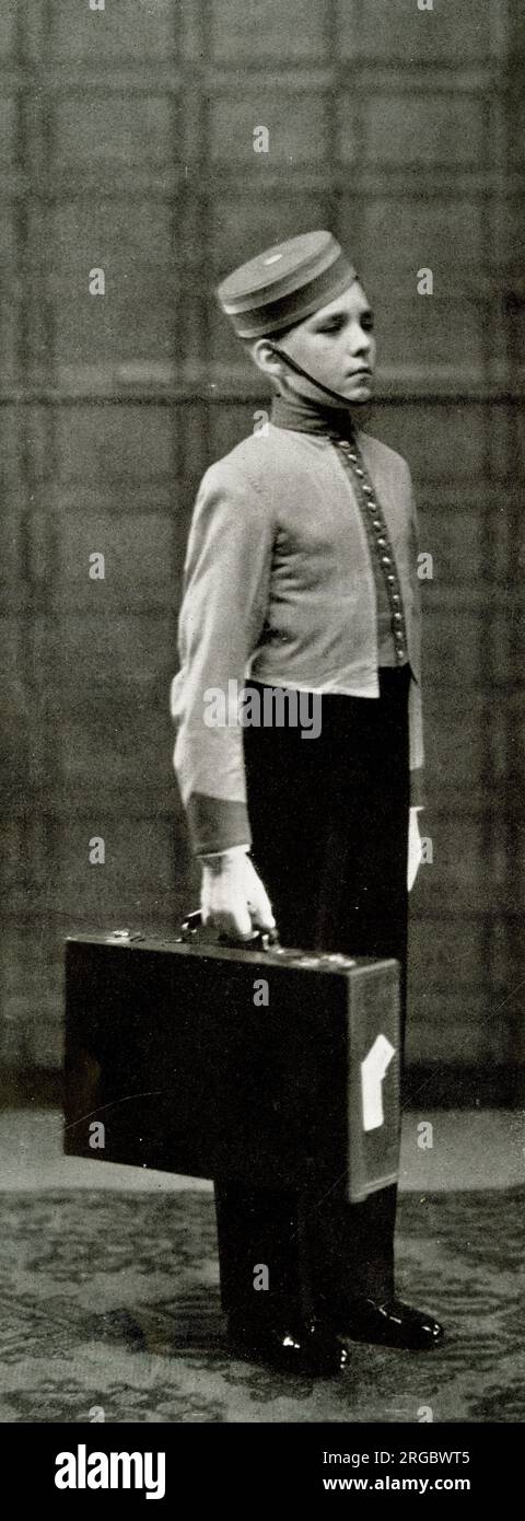 Bell Boy on RMS Queen Mary Stock Photo - Alamy