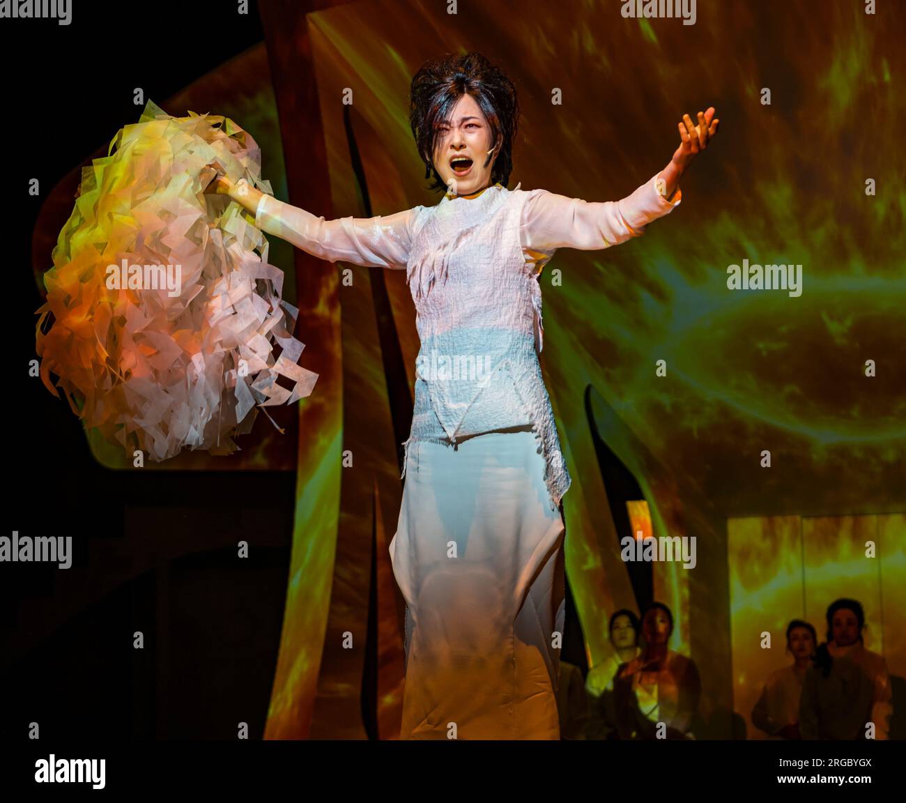 National changgeuk company of korea hi-res stock photography and images ...