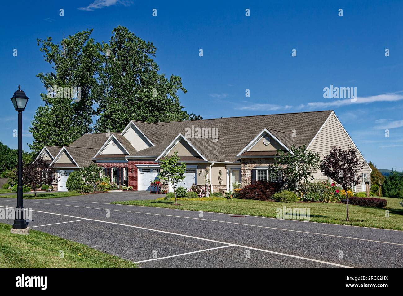 Community cluster hi-res stock photography and images - Alamy