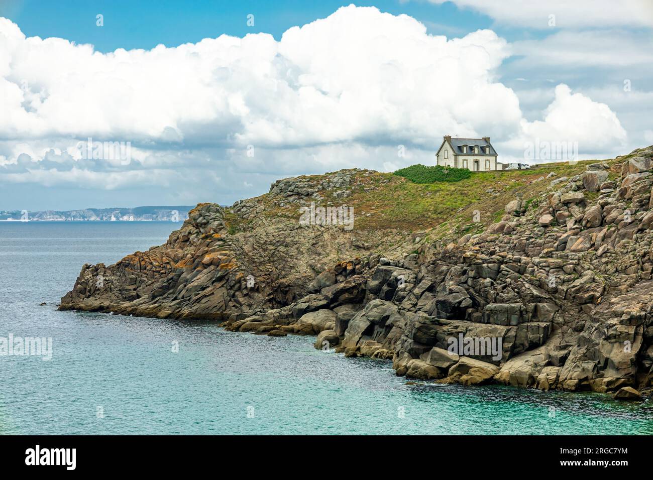 On the road in beautiful Brittany with all its highlights - Phare du ...