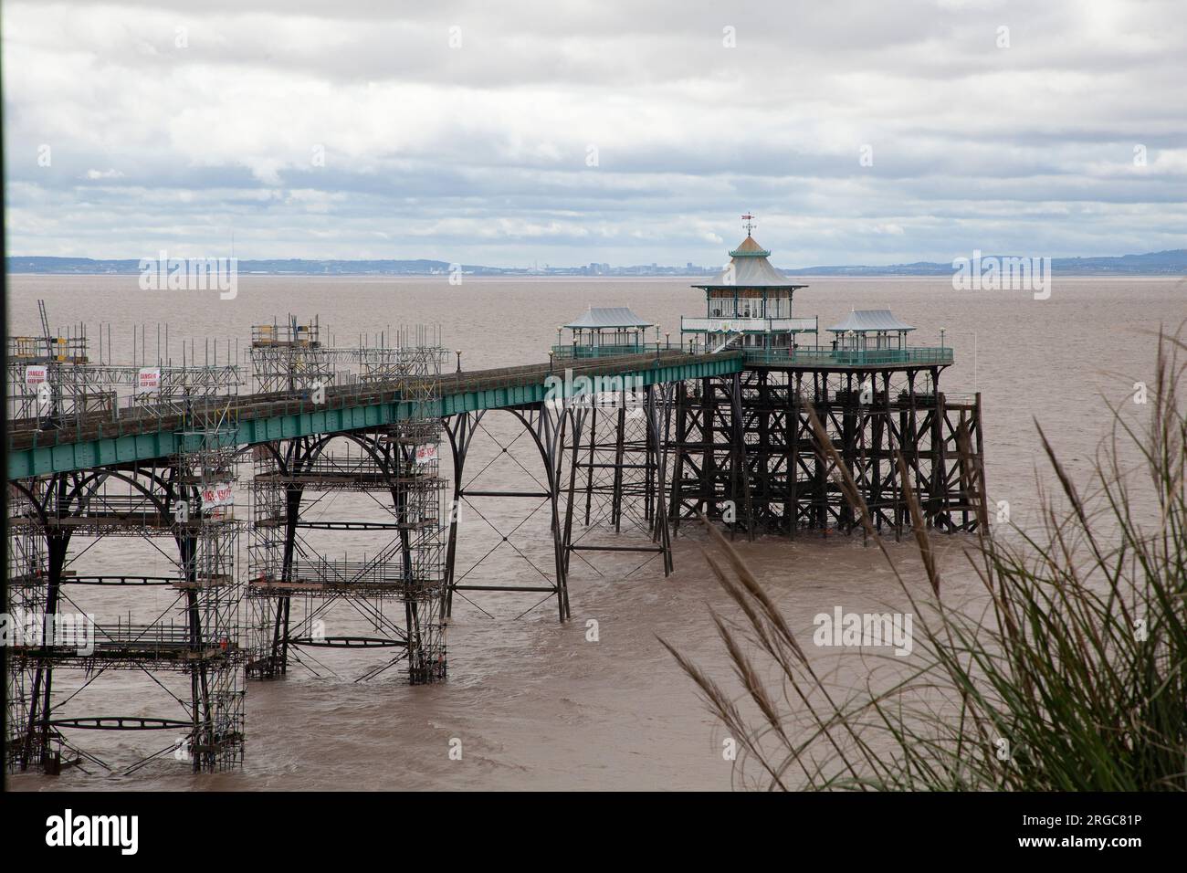 Clevedon severn hi-res stock photography and images - Alamy