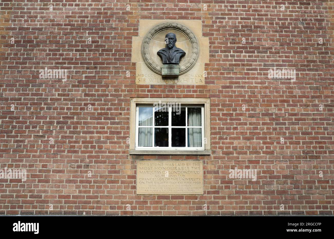 Whitla hall, queen's university hi-res stock photography and images - Alamy