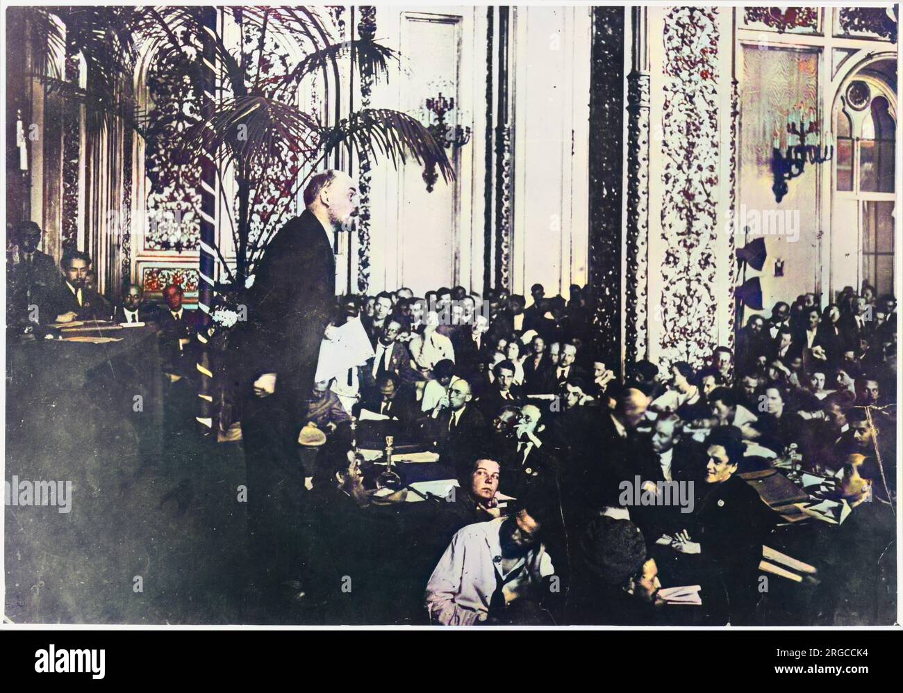 Lenin addresses delegates to the third Congress of the Communist ...