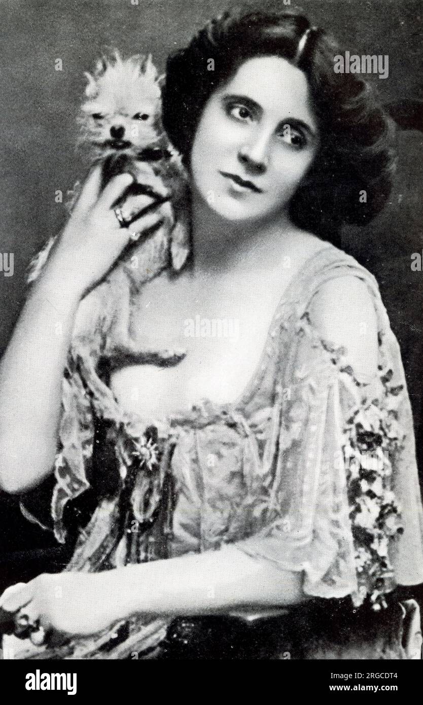 Mrs Patrick Campbell at the time of her success in Pinero's play The ...