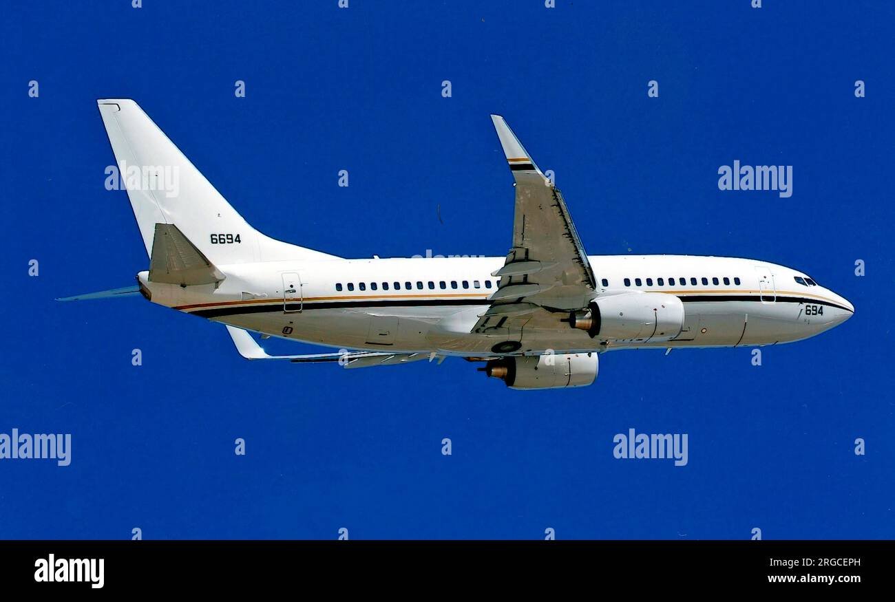 United States Navy - Boeing C-40A Clipper 166694 (msn 40573 - 3346 ...