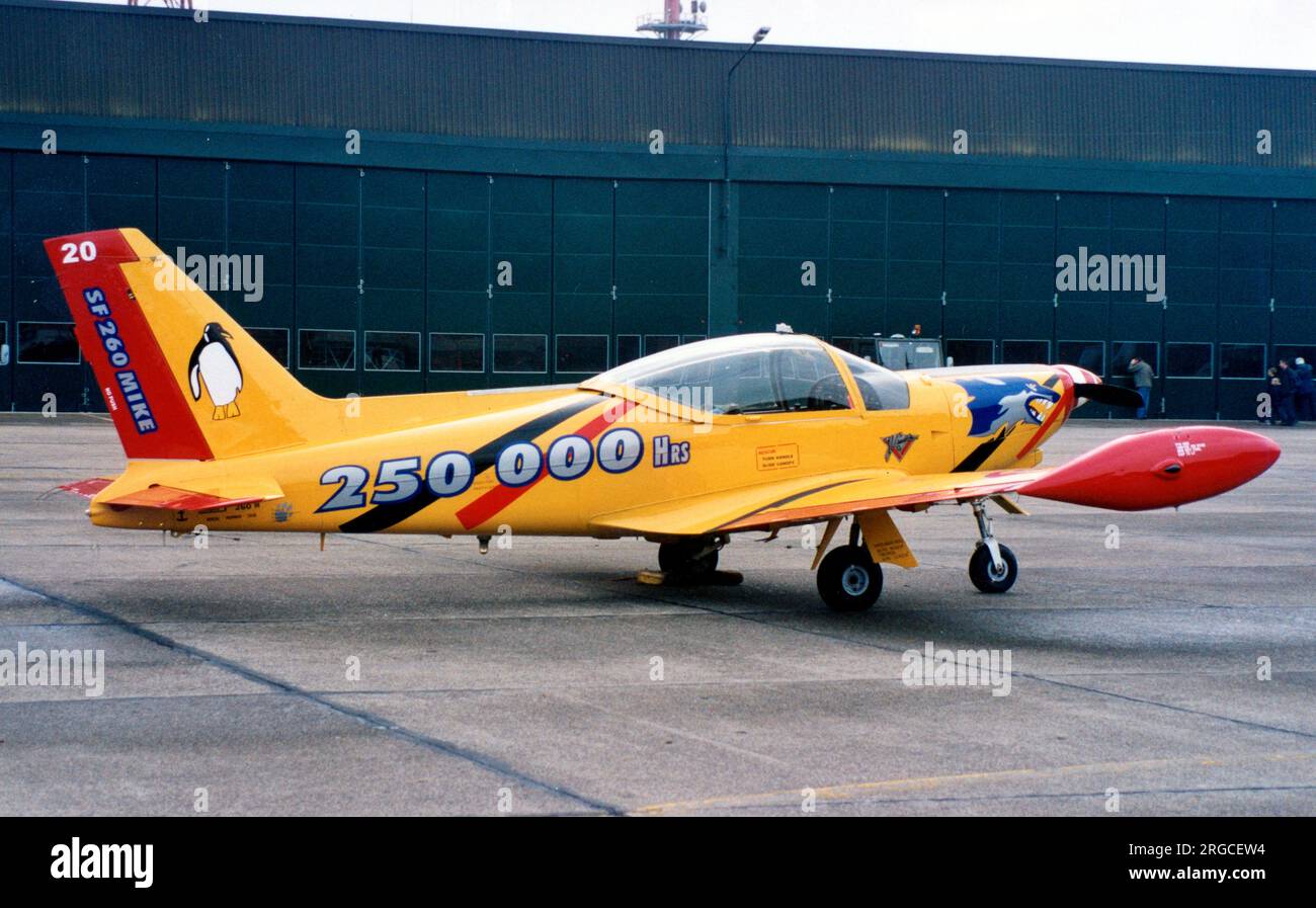 Force aerienne belge - Siai-Marchetti SF.260M ST-20, (msn 1020). (Force ...