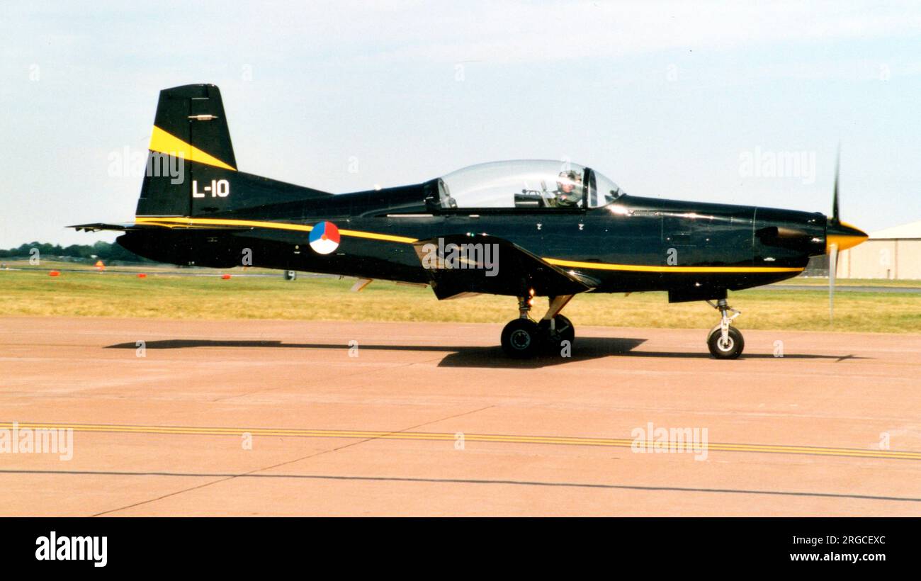 Koninklijke Luchtmacht - Pilatus PC-7 L-10 (msn 547). (Koninklijke ...