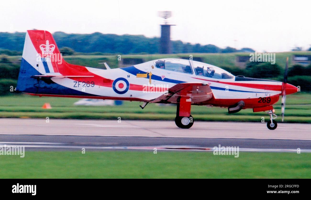 No 207 squadron hi-res stock photography and images - Alamy
