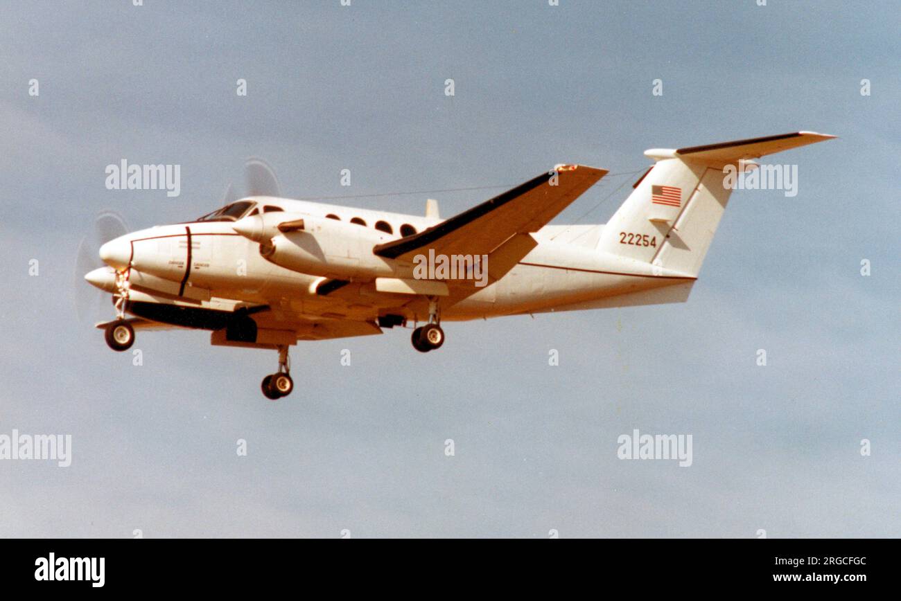 United States Army - Beech C-12A Huron 73-22254 (MSN BC-5 Stock Photo ...