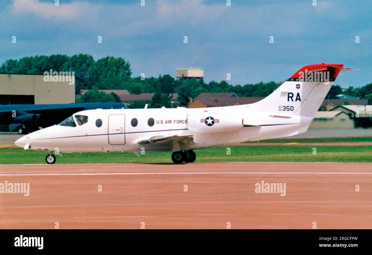 United States Air Force - Beech T-1A Jayhawk 92-0350 - RA (msn TT-64 ...