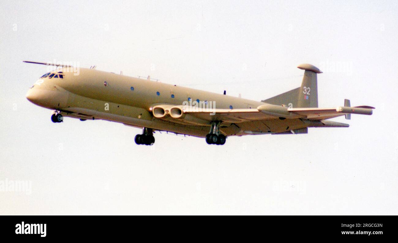 Royal Air Force - Hawker Siddeley Nimrod MR.2P XV232 (msn 8007 Stock ...