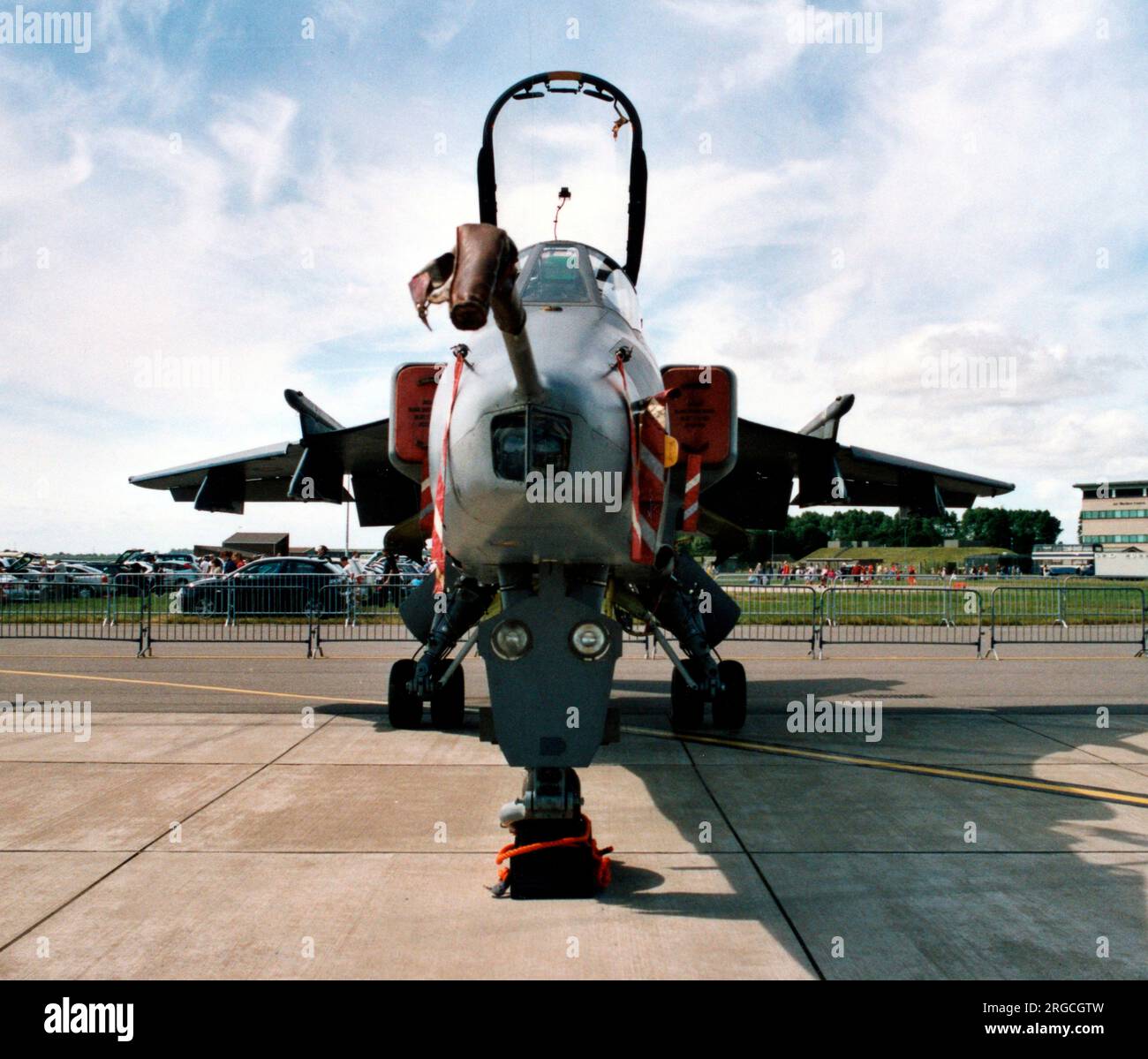 Royal Air Force - SEPECAT Jaguar GR.1 XZ358 - 'L' (msn S.125), of No.41 ...