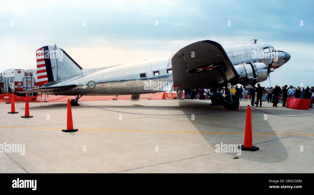 Douglas C-47 - DC-3 Stock Photo - Alamy