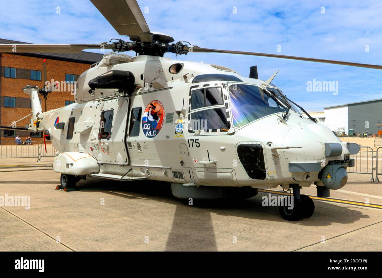 Koninklijke Marineluchtvaartdienst - NH Industries NH90 NFH N-175 (msn 1175), of 860 Squadron ...