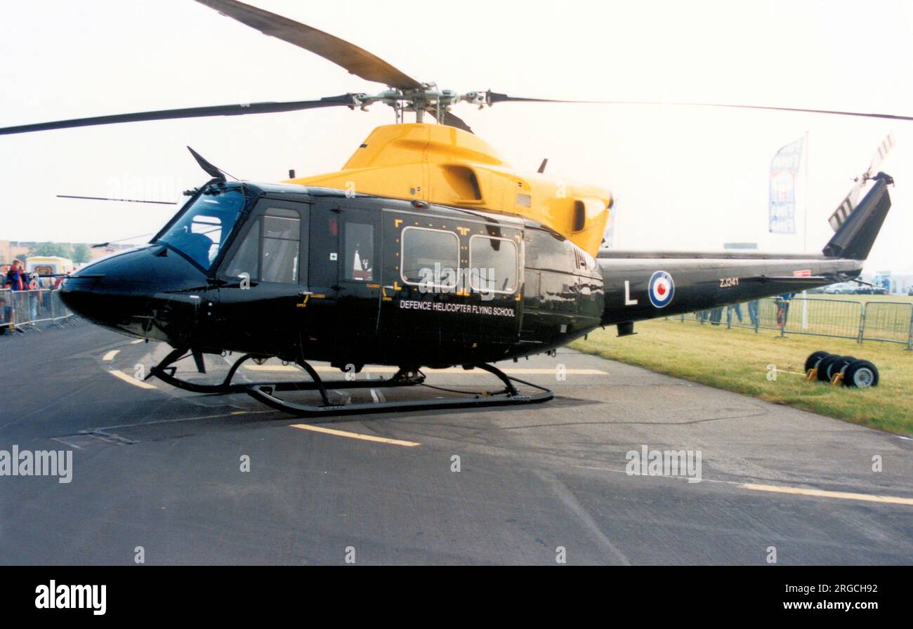 Bell griffin ht 1 hi-res stock photography and images - Alamy