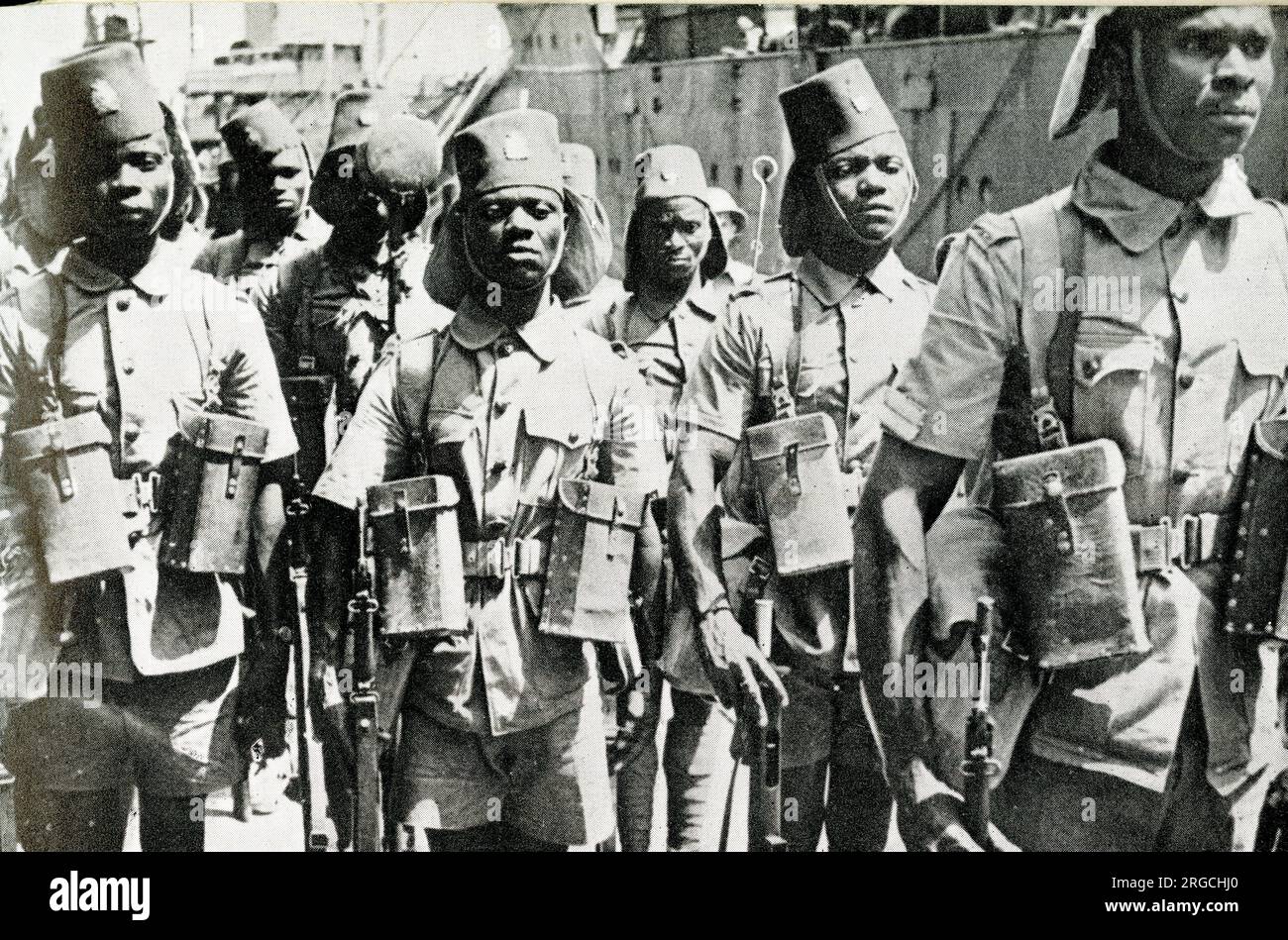 Belgian colonial troops disembarking in West Africa, WW2 Stock Photo ...