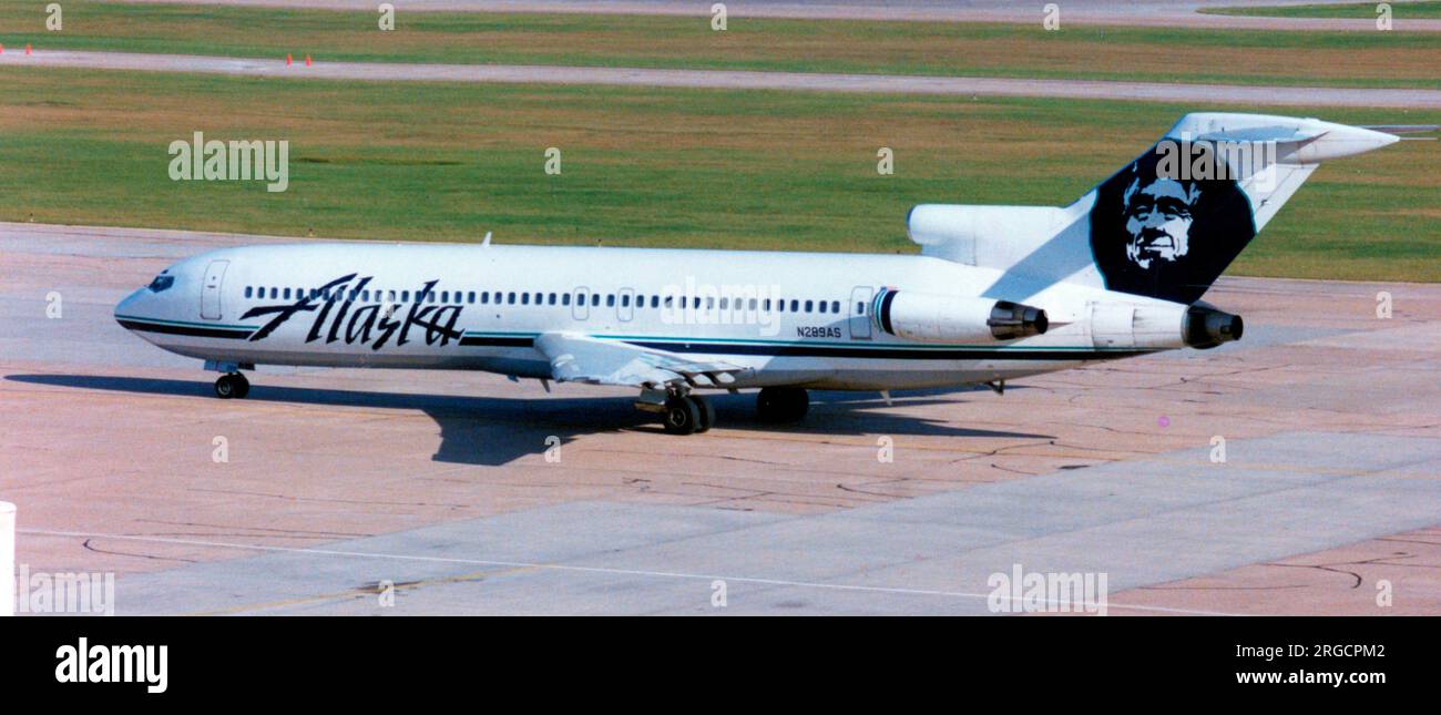 727 227 hi-res stock photography and images - Alamy