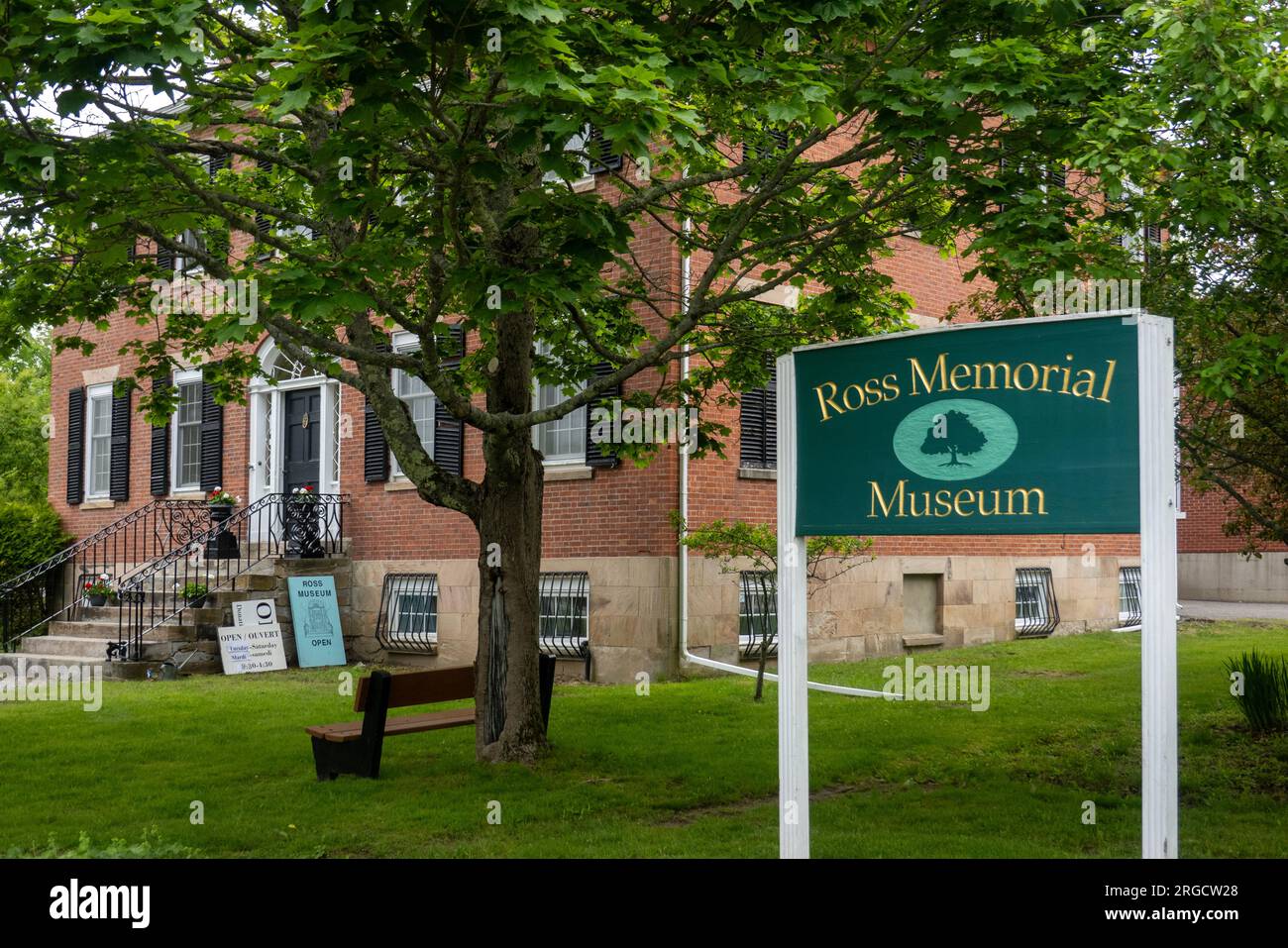 Ross memorial museum red brick georgian mansion building hi-res stock ...