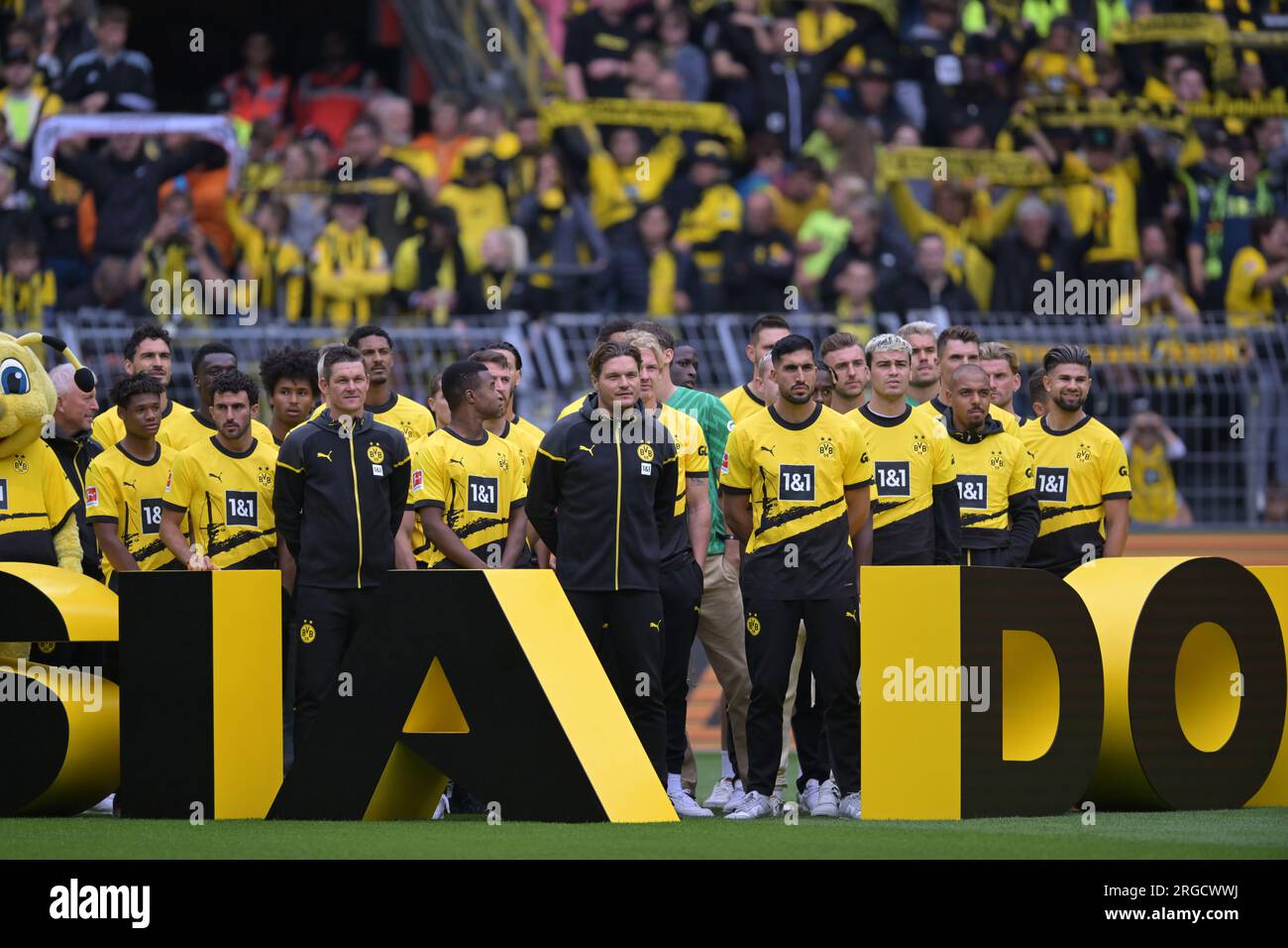 DORTMUND - team presentation Borussia Dortmund Borussia Dortmund coach ...