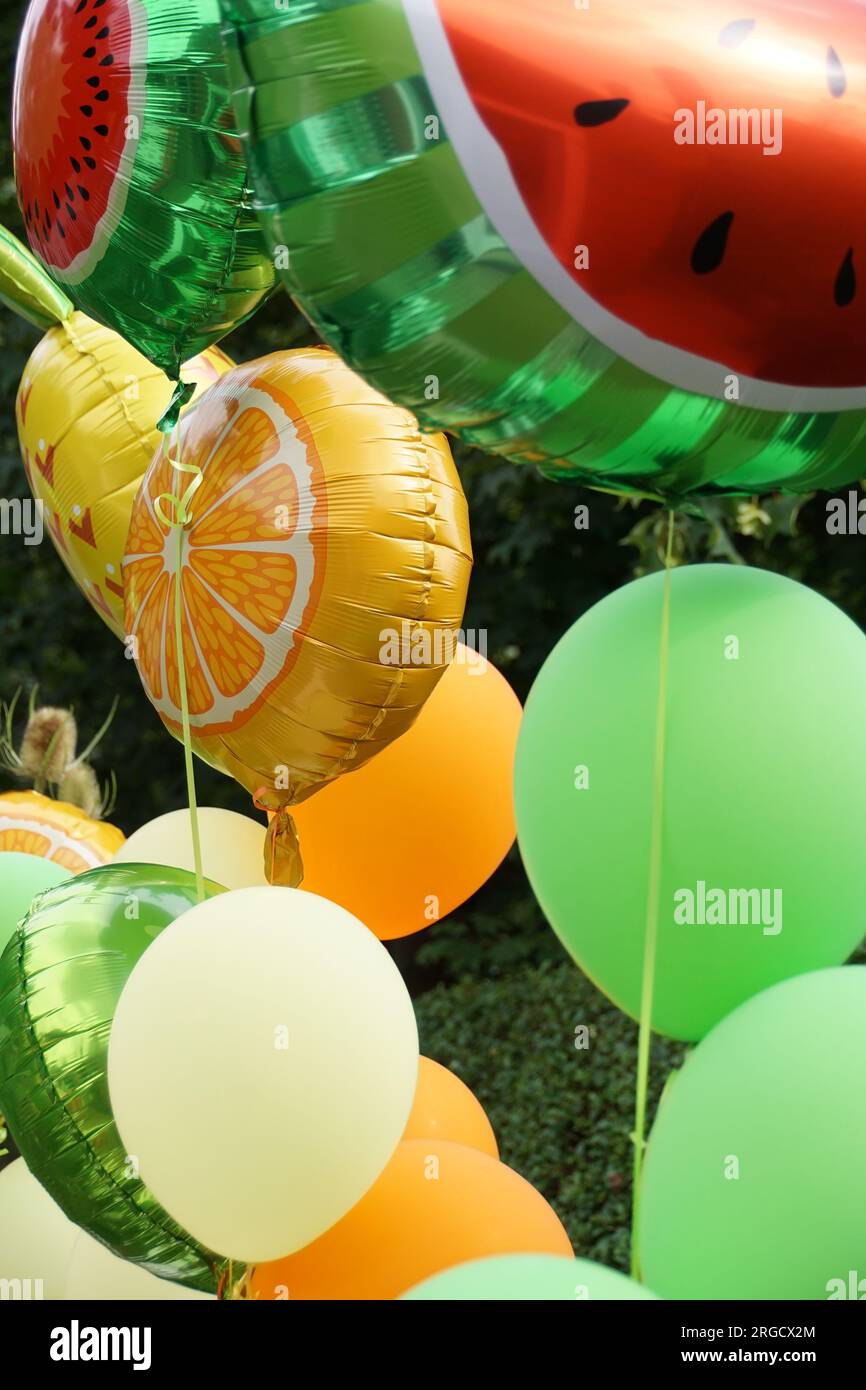 Summer party decorations Stock Photo - Alamy