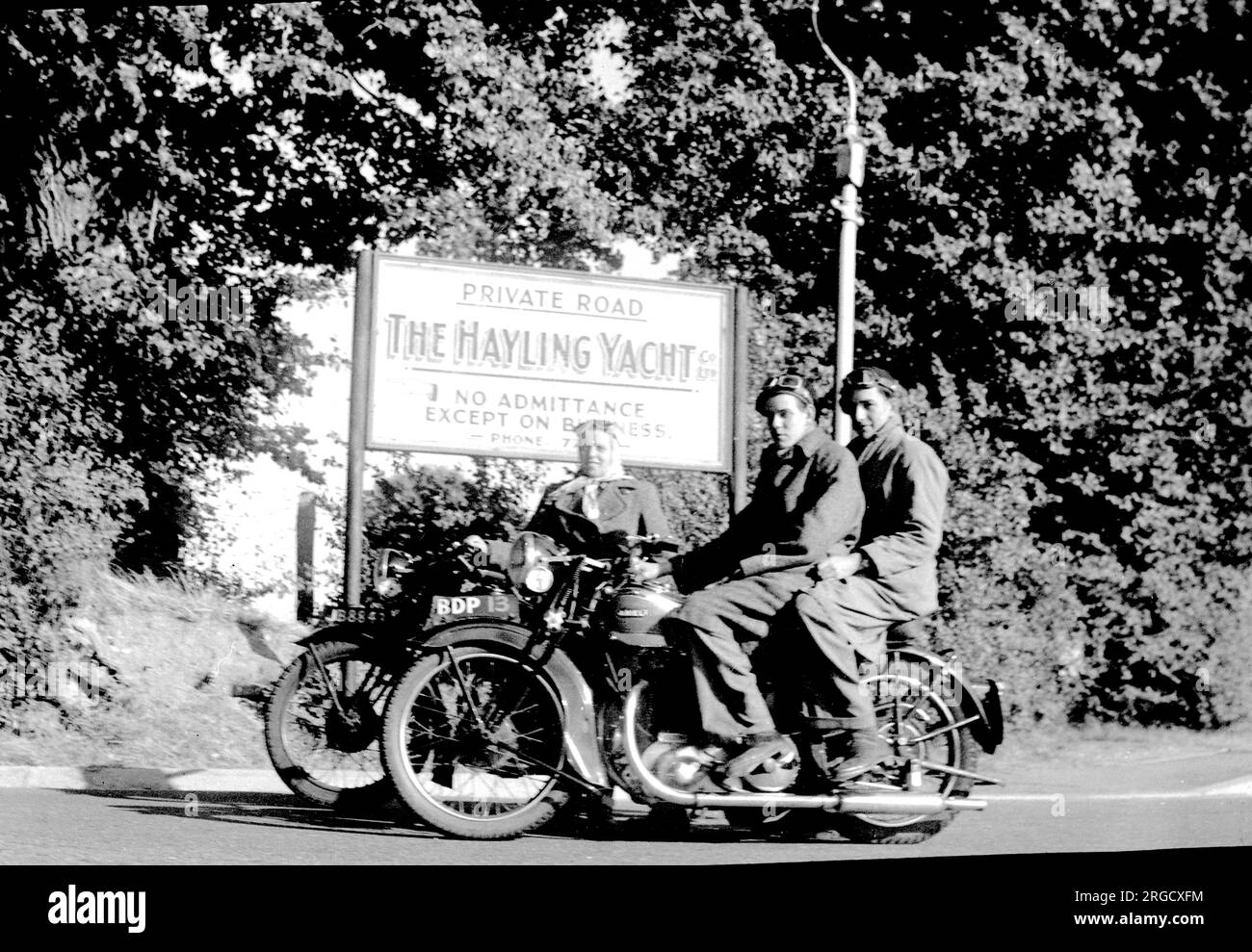 Two Ariel 1938 NG 350cc 1-Cyl. OHV motorcycles outside The Hayling ...