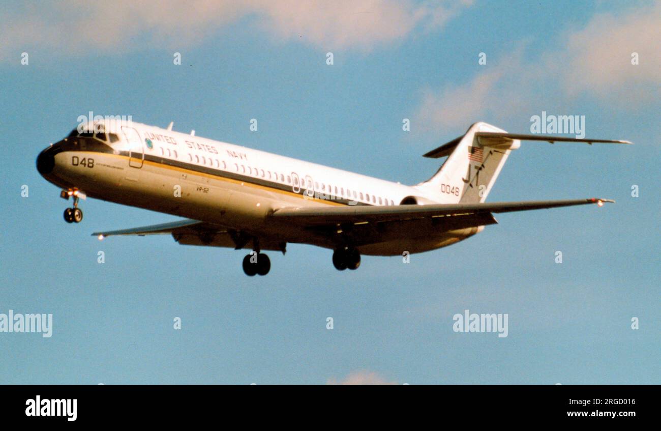 United States Navy - McDonnell Douglas C-9B Skytrain II 160048 (MSN ...