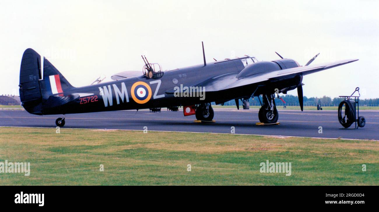 Ivfnight hi-res stock photography and images - Alamy