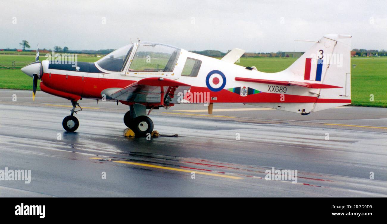 Raf bulldog hi-res stock photography and images - Alamy