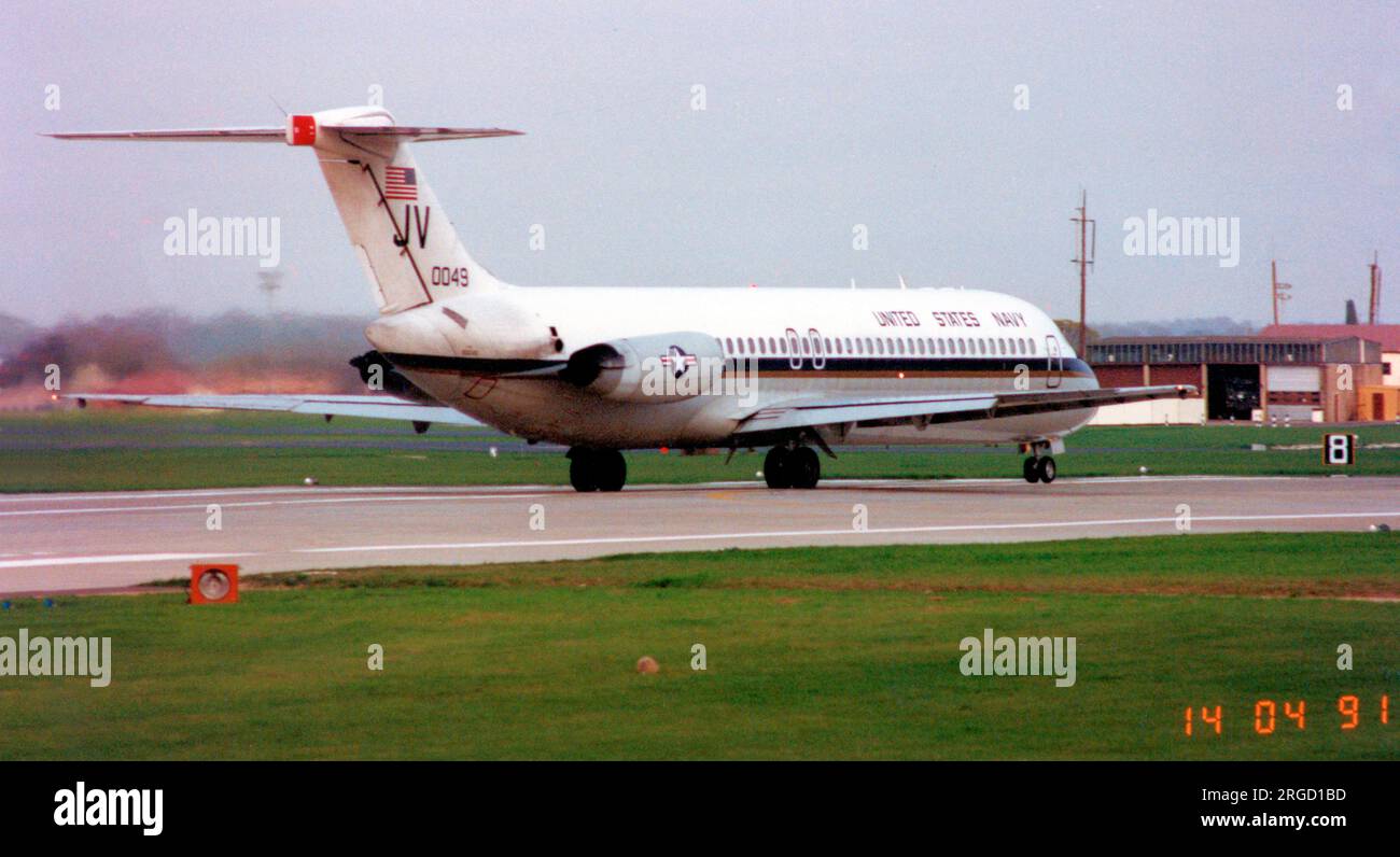 United States Navy - McDonnell Douglas C-9B Skytrain II 160049 (MSN ...