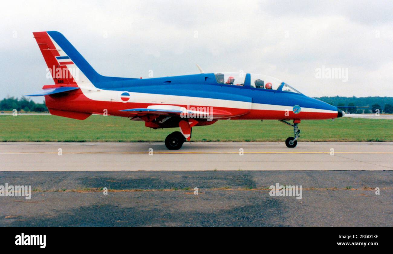 Serbian Air Force - Soko G-4 Super Galeb 23699, of the 'Flying Stars ...