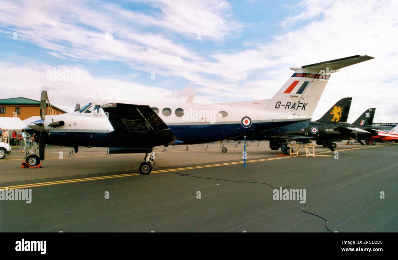 Raytheon b200 king air hi-res stock photography and images - Alamy