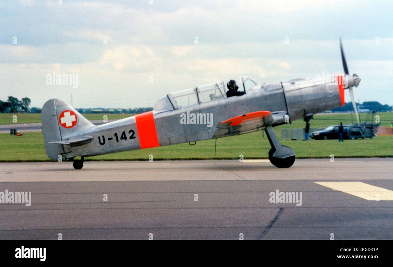 Pilatus p2 06 hi-res stock photography and images - Alamy