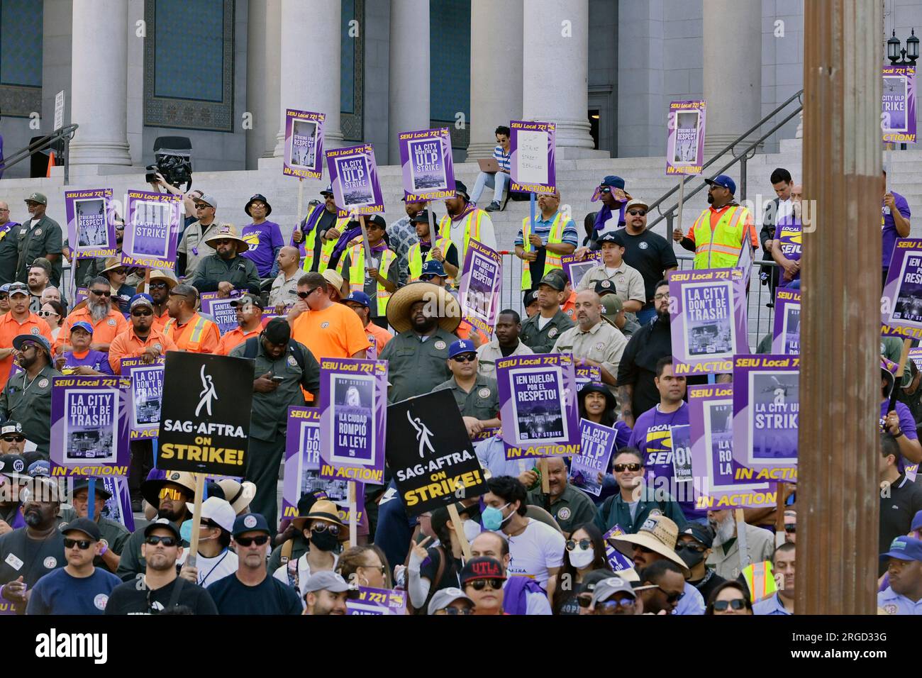 Los Angeles, United States. 08th Aug, 2023. City workers rally at City ...