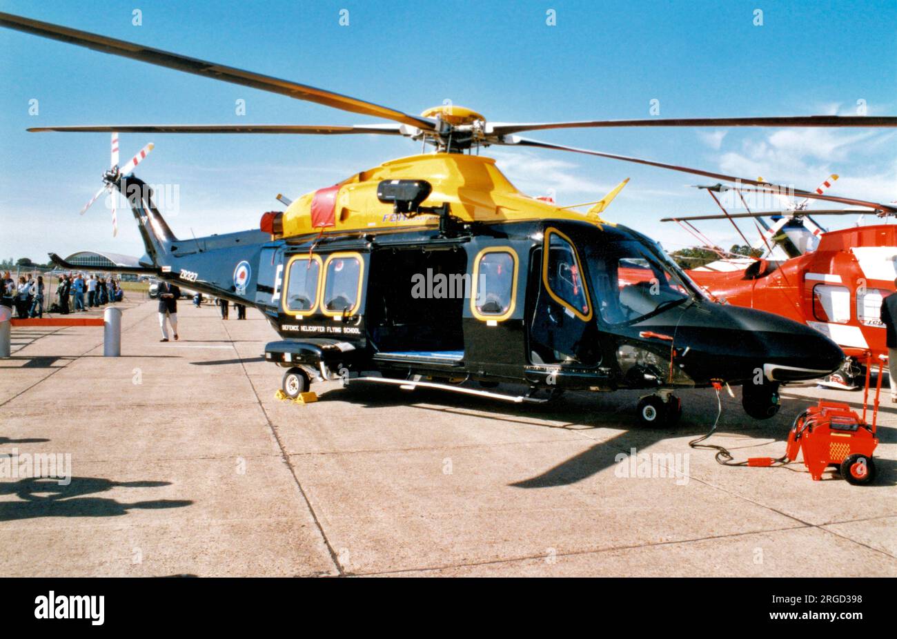 Defence Helicopter Flying School - AgustaWestland AW.139 ZR327 (msn ...