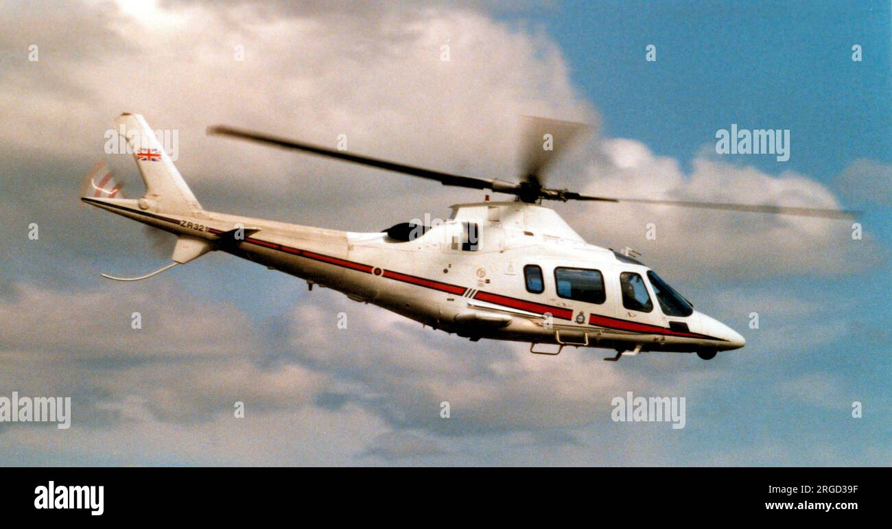 32 squadron hi-res stock photography and images - Alamy