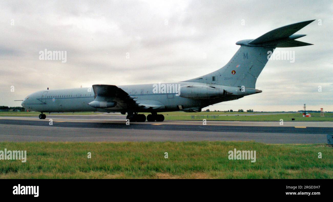 Royal Air Force - Vickers VC10 K.4 ZD240 / M (msn 862), of No.101 ...