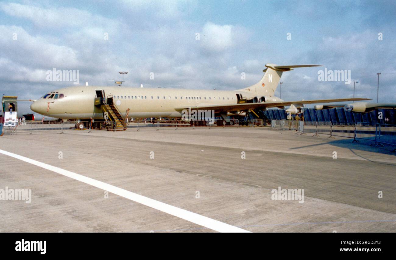 Royal Air Force - Vickers VC10 K.4 ZD241 / N (msn 863), of No.101 ...