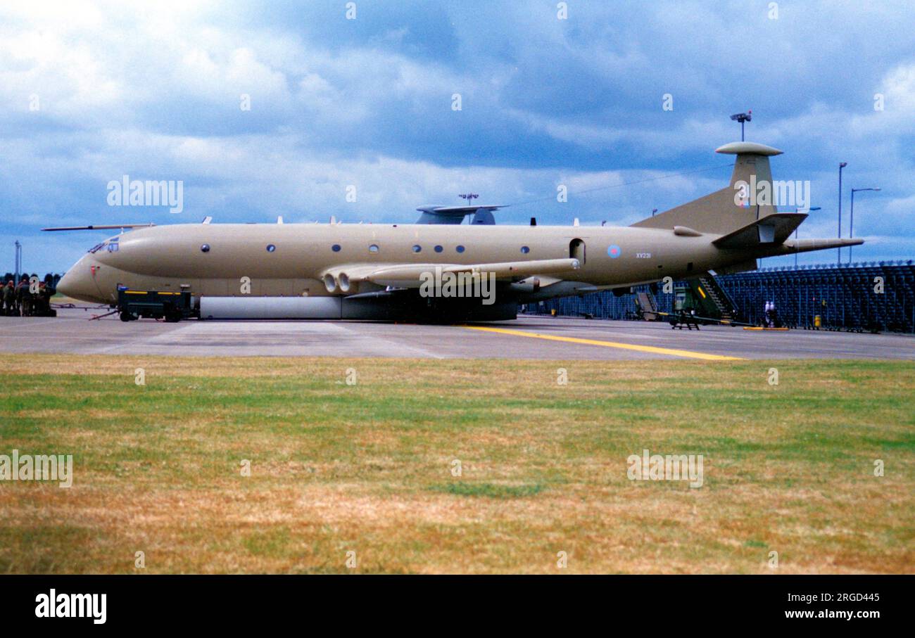 Royal Air Force - Hawker Siddeley Nimrod MR.2 XV231 (msn 8006 Stock ...