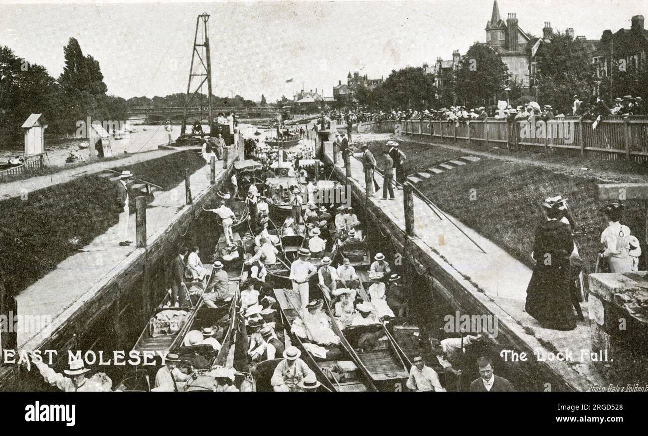Molesey Lock, East Molesey, Surrey Stock Photo - Alamy