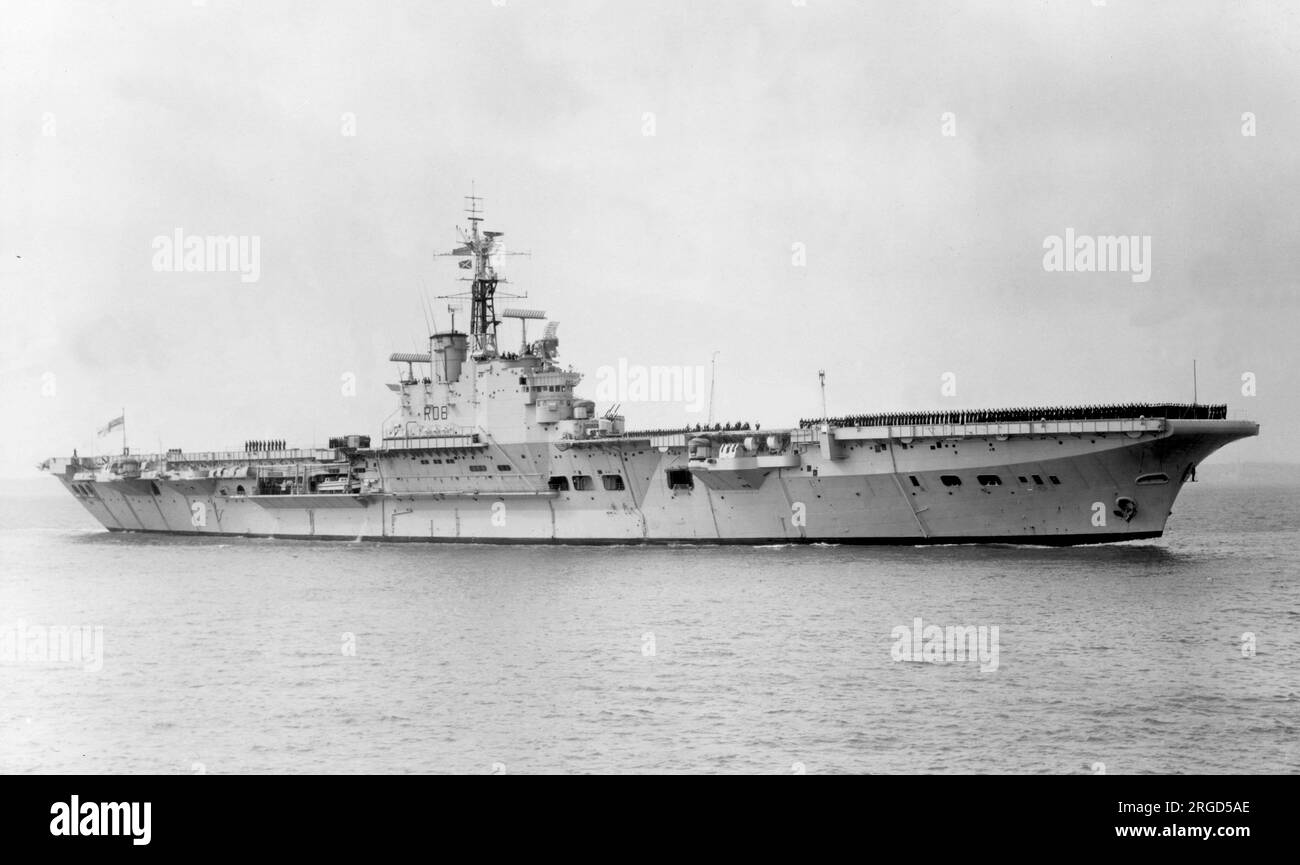 Royal Navy - HMS Bulwark R08, a Centaur-class light fleet aircraft ...